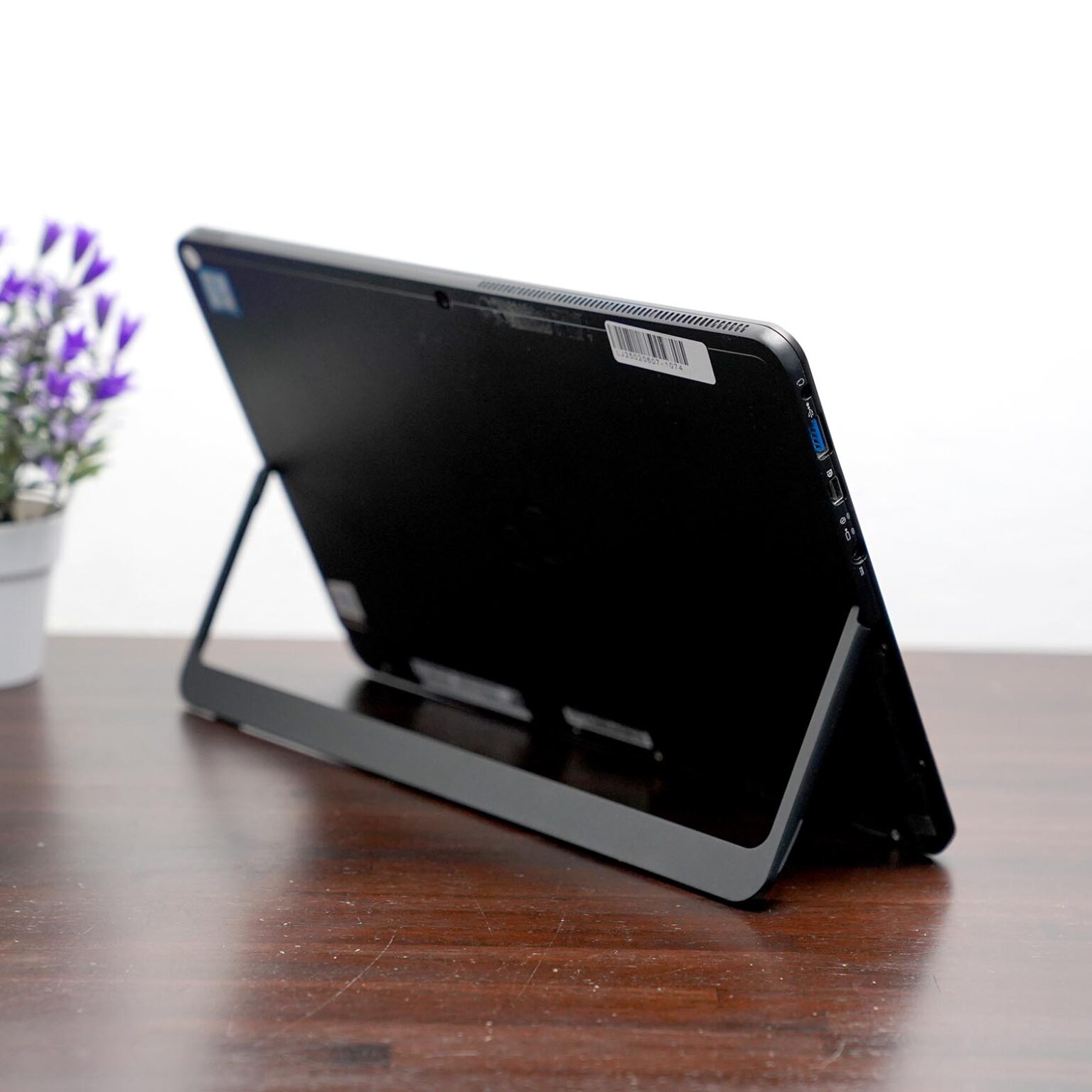 แท็บเล็ต Fujitsu ArrowsTab R727 มือสอง